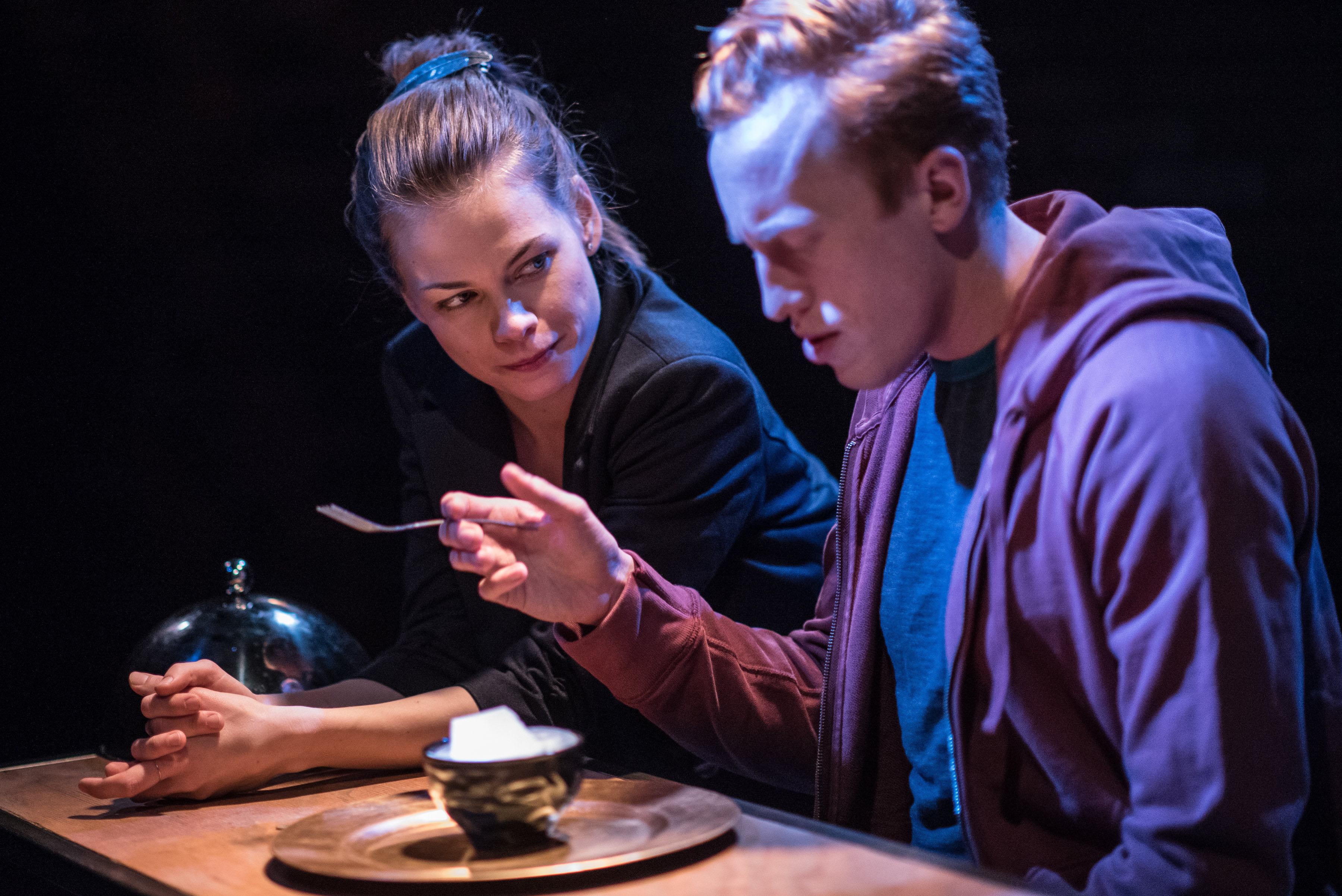 Julia Krauss and Kyle Gatehouse in BreathinBetw-photobyDahliaKatz-1